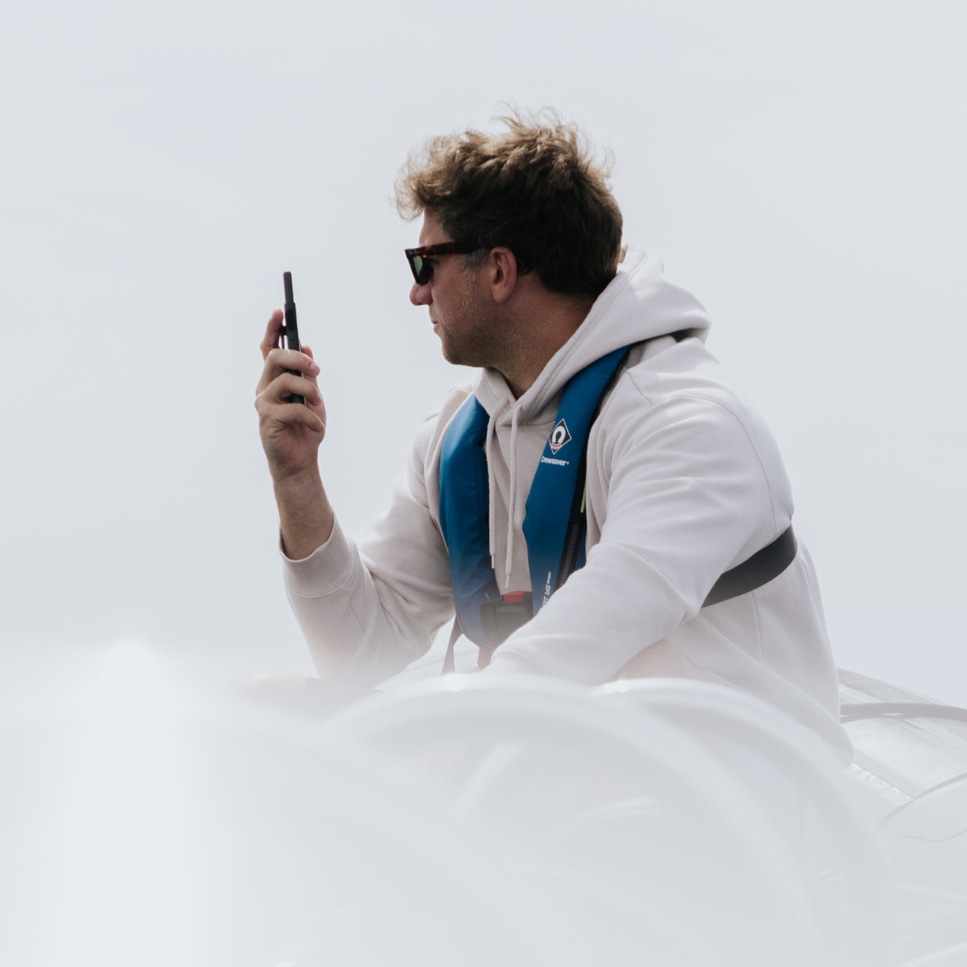 Aleck Off Grid | Walkie Talkie for Hiking, Camping & More